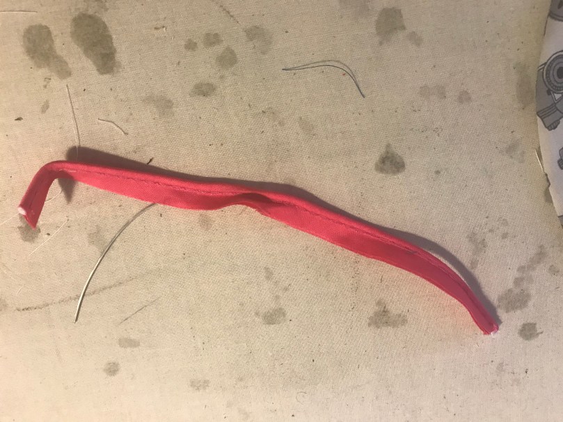 quick mask hack: add a nose wire with piping! – A Dress A Day